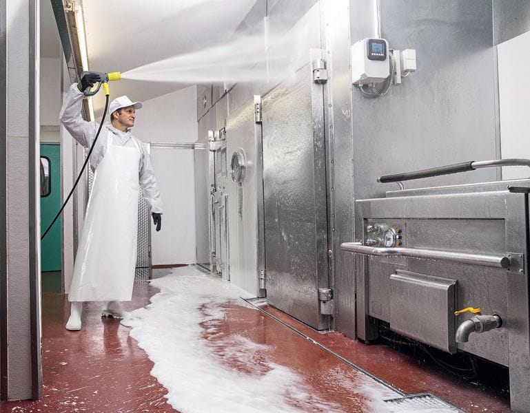 Absolute hygiene is mandatory - Die Fleischerei